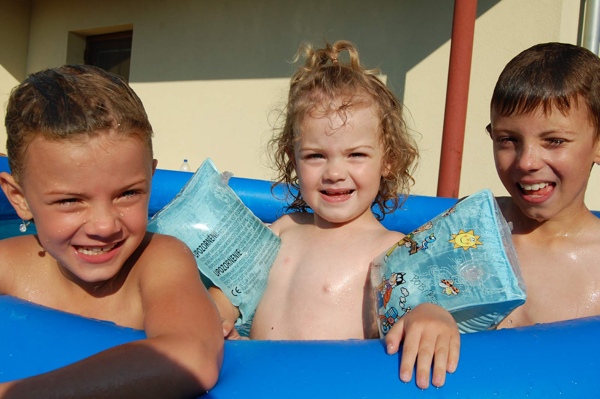 2015 08 Srpen – ALDA, LADA, DANA Hájkovi. – album na Rajčeti